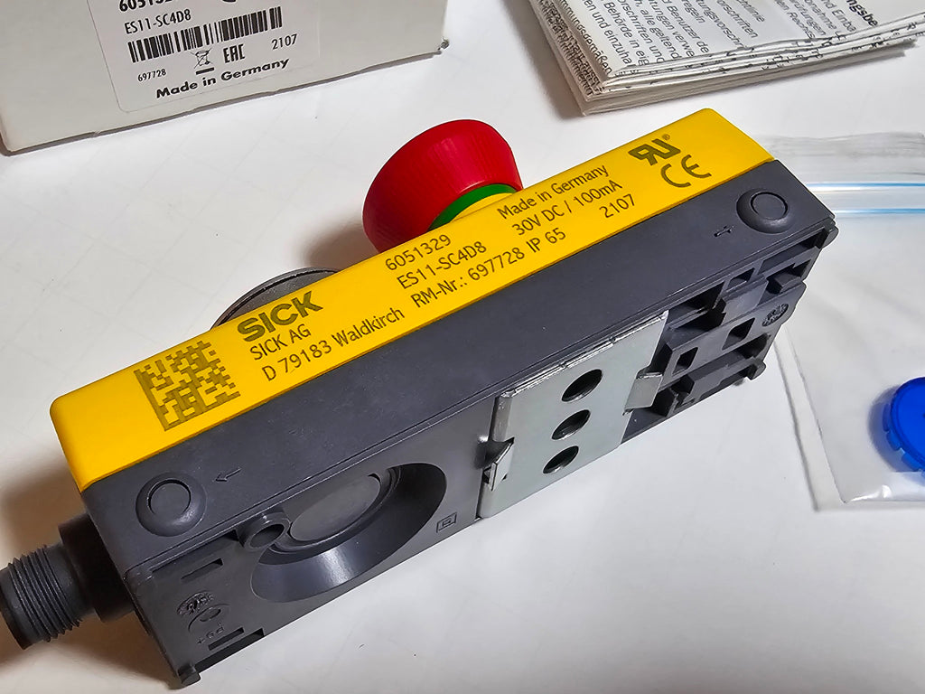 Sick ES11-SC4D8 Safety Interlock Command Device E-Stop / Reset Station ...