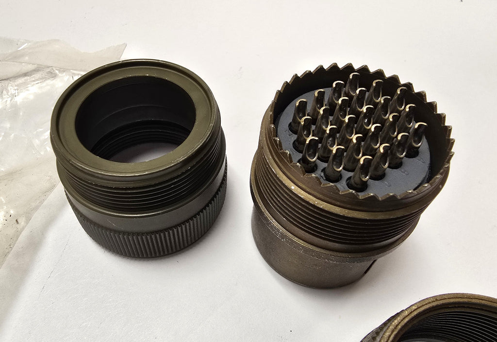 Cannon CA06F24-28S 24-Position Female Circular Mil Spec Plug Connector ...