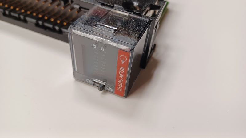 Allen Bradley 1756-OW16I /A ControlLogix 16 Pt. Digital Relay Module F ... Allen Bradley 1756-OW16I /A ControlLogix 16 Pt. Digital Relay Module F ...
