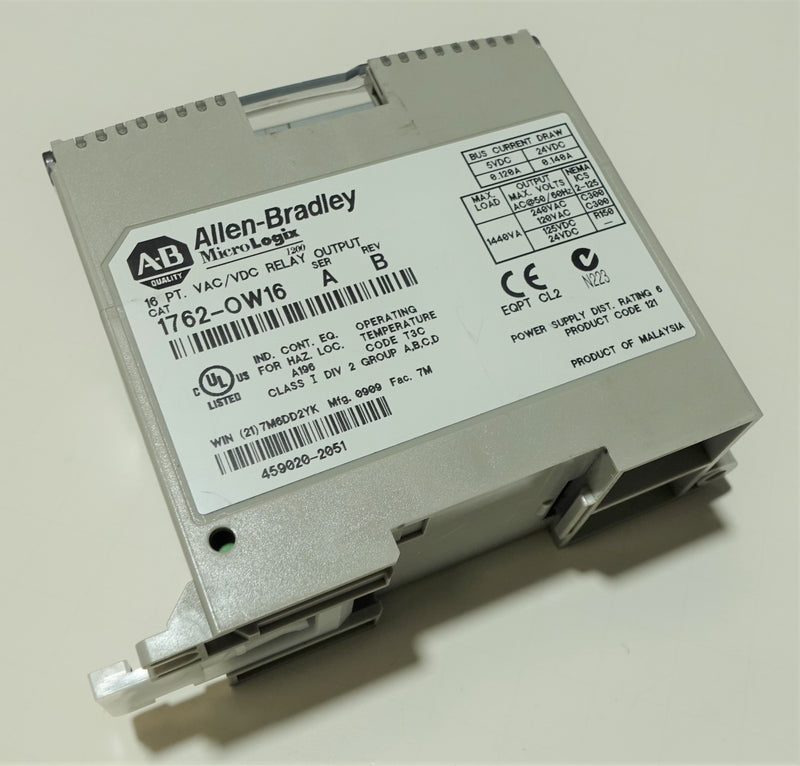 Allen Bradley 1762-OW16 Ser:A Rev:B 16PT AC/DC Relay Output Module ...